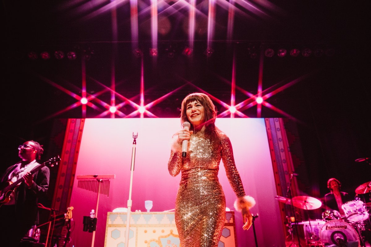 SPARKLY JENNY LEWIS WIRES SEATTLE WITH RED BULL & HENNESSY (PHOTOS ...